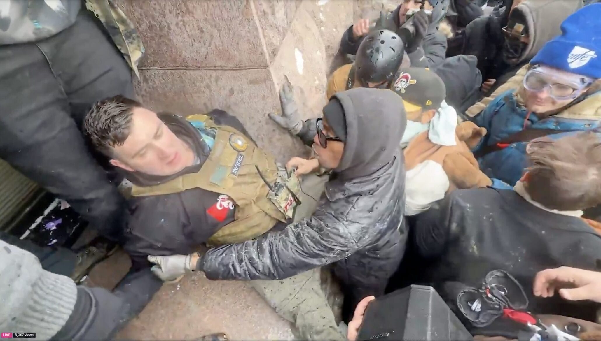 Minneapolis Counter-Protesters Outnumber Far-Right Group...